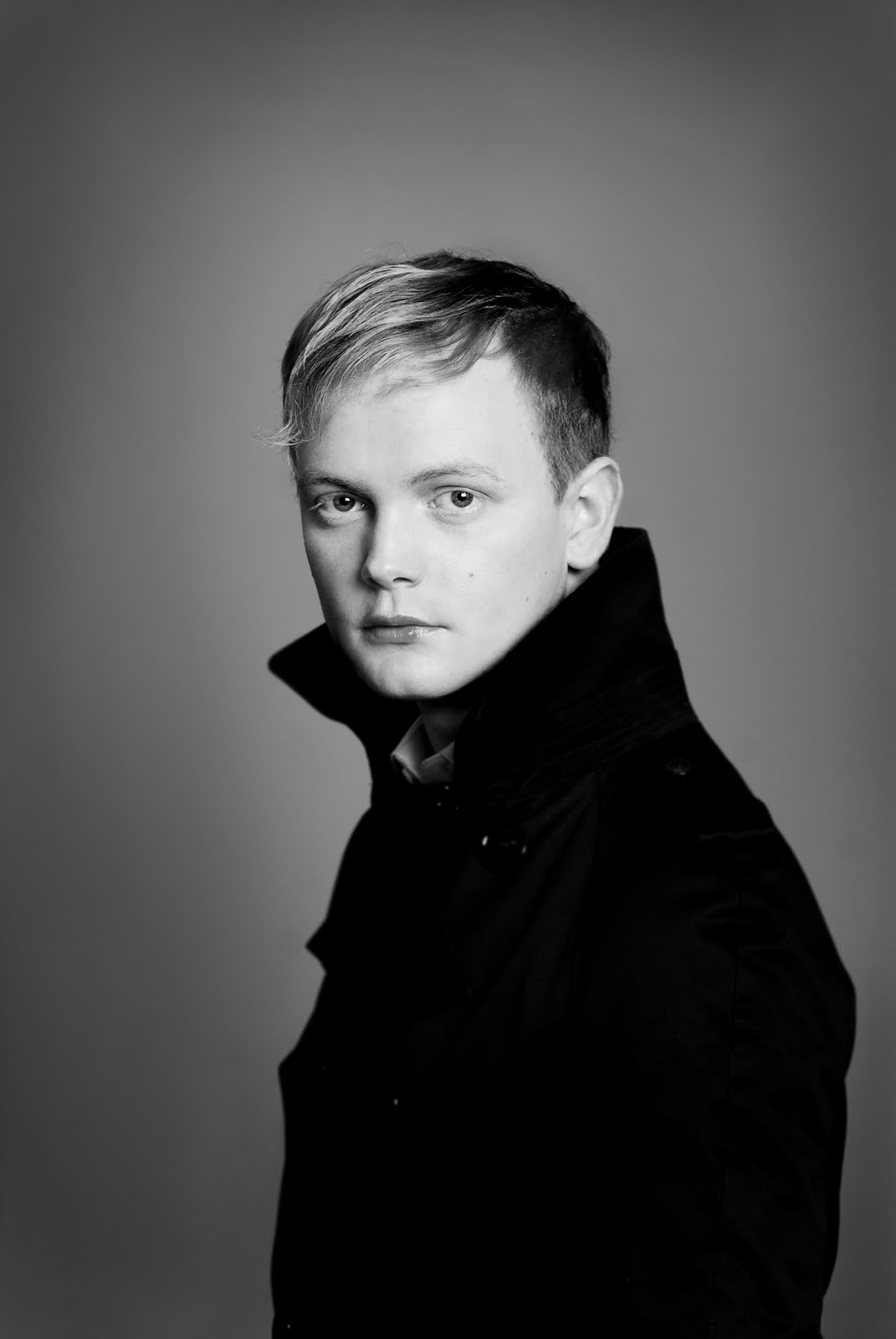 MASTER the ART of STYLE: Tea in London with Elliott J.Frieze